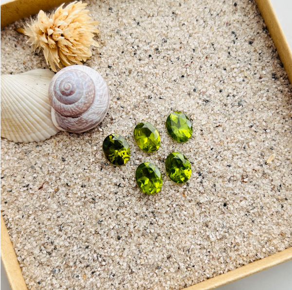 Natural Peridot Gems – Turquoise Moose