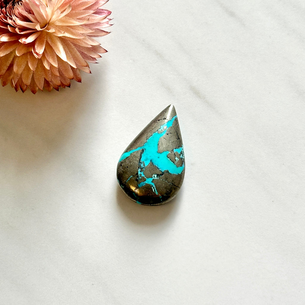 Large Sky Blue Teardrop Ithaca Peak Turquoise - Turquoise Moose
